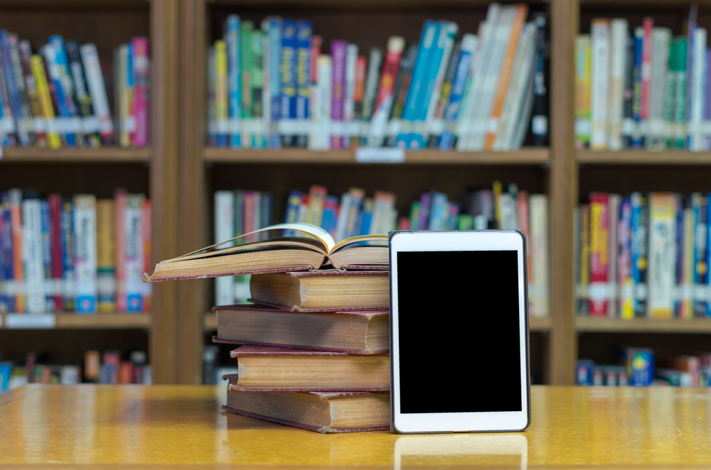 Reading in the Digital Age | IMI